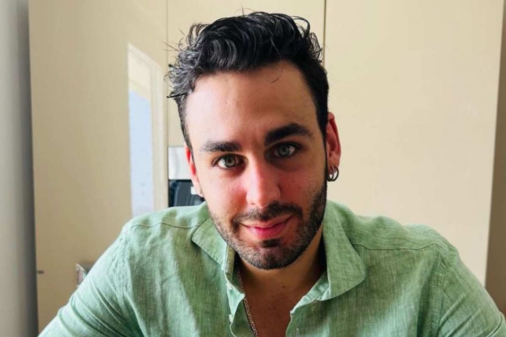 Alberto Urso duetta con la sorella (bravissima): il video fa boom di ...